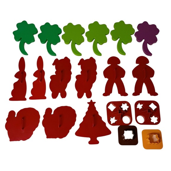 Tupperware | Kitchen | Vintage Set Of 9 Tupperware Plastic Cookie ...